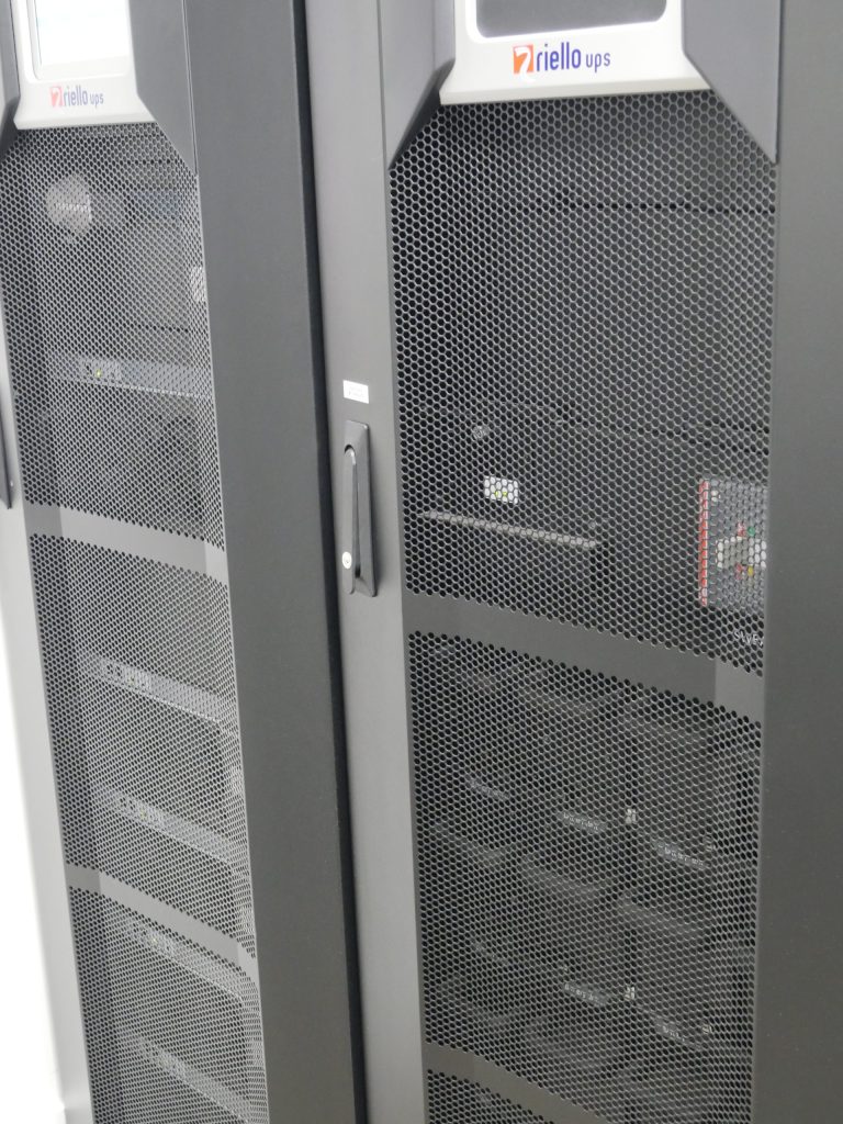 Half Rack Colocation UK – 20U Scalable Server Hosting